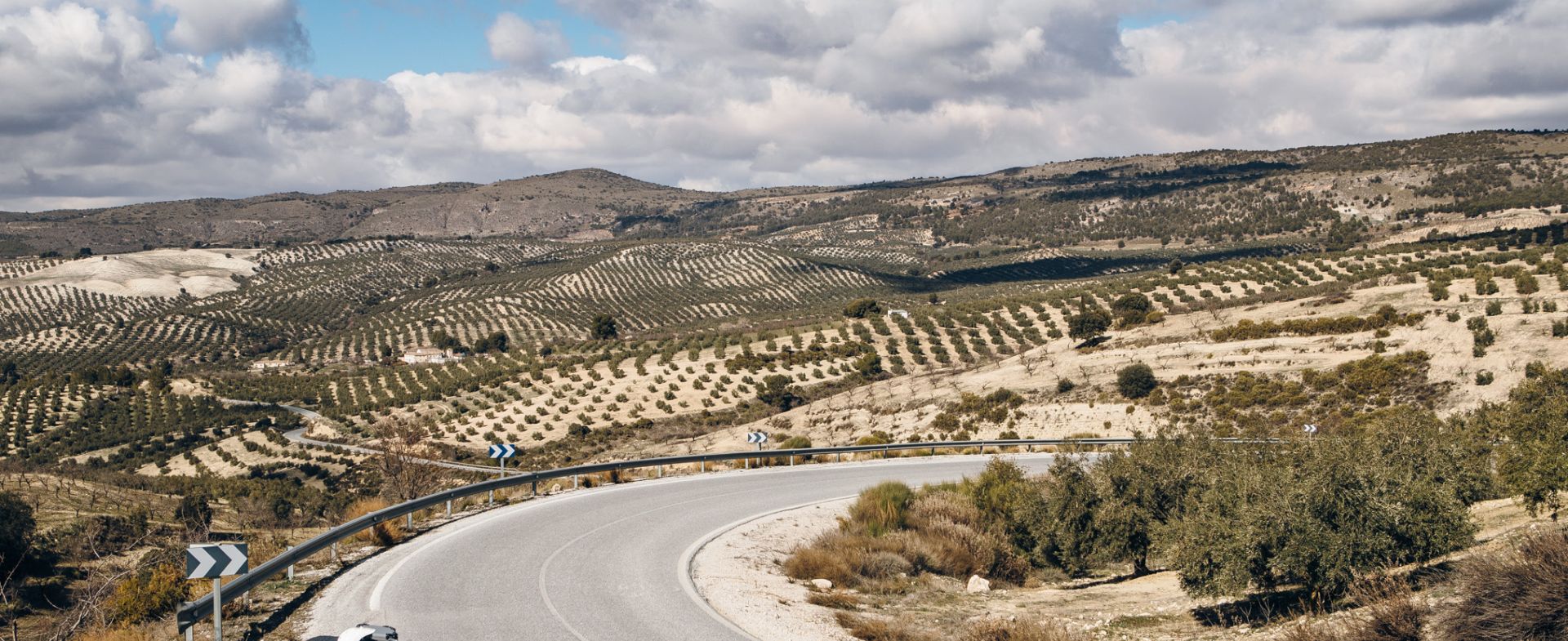 GR3302 - Albuñuelas - Játar | Motorcycle Diaries