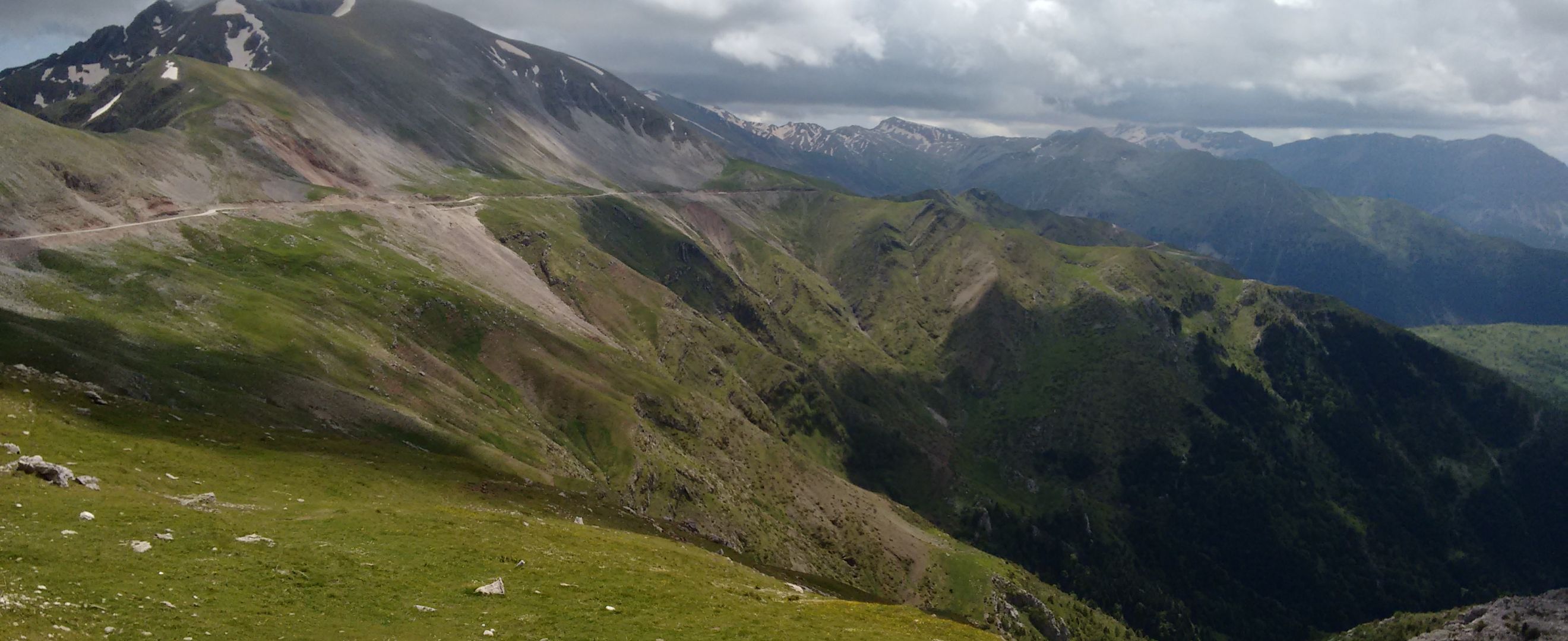 Crossing a part of the mountains of Pindos | Motorcycle Diaries