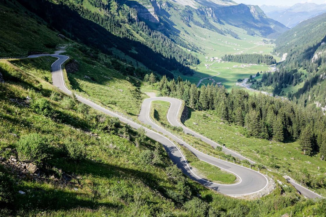 The Ten Best Alpine Passes | Motorcycle Diaries
